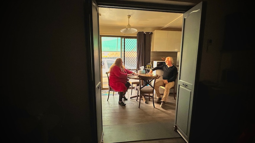 Victoria to swelter through record temperatures as firefighters prepare ...